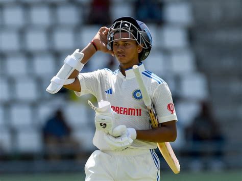Yashasvi Jaiswals Dream Debut Becomes 1st Indian To Achieve Unique