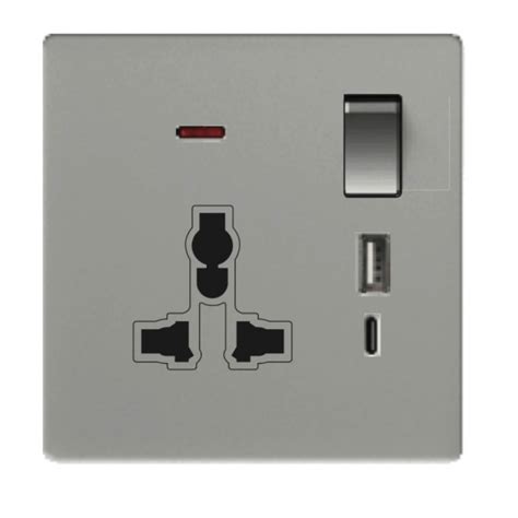 Switched Socket With Usb