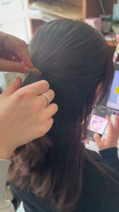 10초컷 로우번 이번에는 꼭 따라해보세요 헤어스타일 헤어스타일링 머리묶기 머리묶는법 출근준비 헤어스타일추천 중단발 소품샵 Ootd Youtube