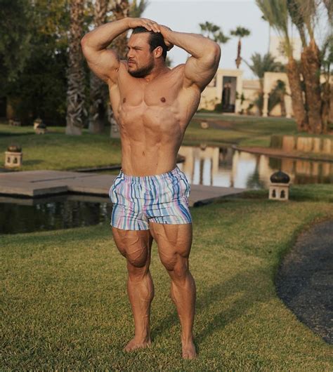 Muscle Guy On Twitter Thicc Muscle Hunk