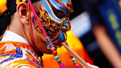 1111106板橋靈安宮日巡~引路童子突然降駕並含香 Youtube