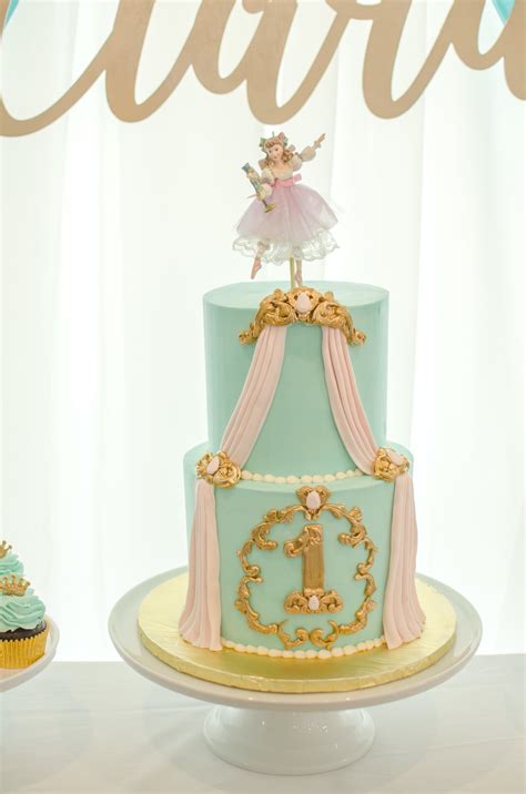 How To Set Up A Nutcracker Themed Birthday Party — Mint Events