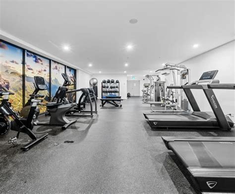 Room For Rent In Varsity Lakes Gold Coast 400 F Au