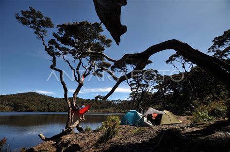 Telaga Dewi Gunung Singgalang Antara Foto