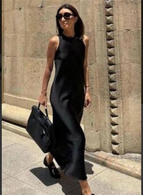 Шовкова сукня — ціна 750 грн у каталозі Довгі сукні Купити жіночі речі за доступною ціною на