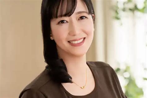 滝沢由貴 社交ダンス部の五十路熟女妻がavデビュー！fカップ巨乳の奥さんに濃厚ザーメン中出し 無料av動画