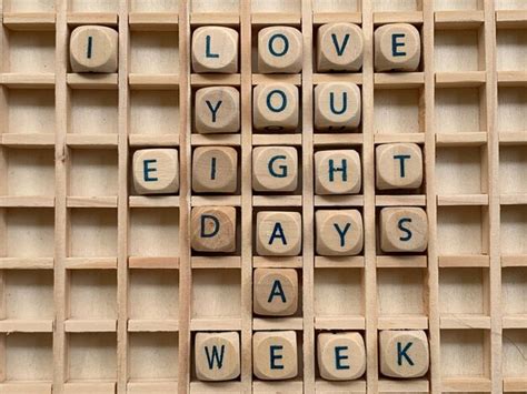 Premium Photo Text On Wooden Cubes
