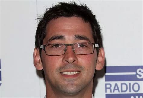 Presenter Colin Murray Delivers Shopping To Elderly Man After Heartbreaking Call To His Radio