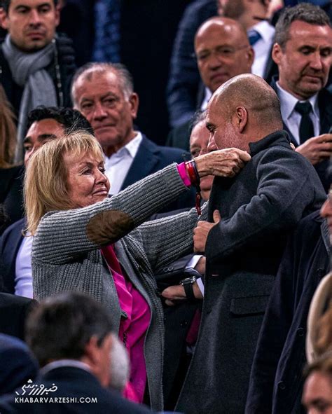 آغوش باز یک زن برای پپ گواردیولا