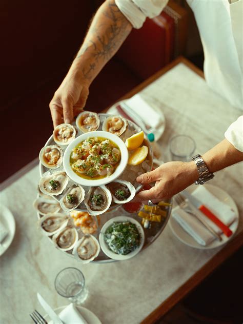 Queens Raw Bar And Grill Queensrawbar • Instagram Photos And Videos