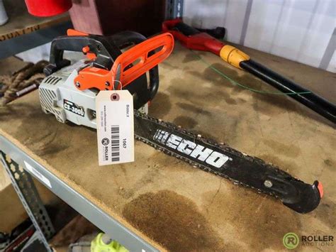 Echo Cs 3000 Chain Saw 14 Gas Roller Auctions