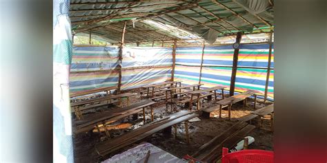 Dvb မိုးဗြဲရှိ စစ်ဘေးရှောင်စာသင်ကျောင်း အမိုးအကာအခက်အခဲကြောင့် ပိတ်ရဖွယ်ရှိ