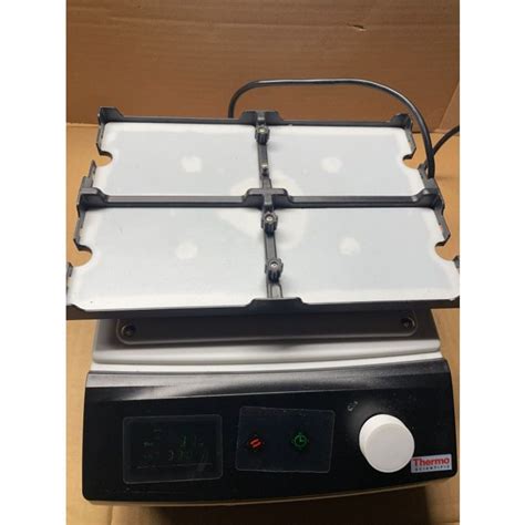 Thermo Scientific 88880023 Compact Digital Microplate Shaker Orbital Plate