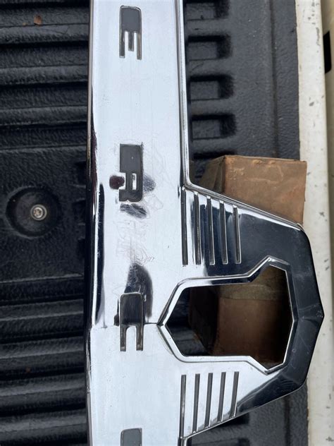 Assorted Mercury Nose Trim And Tail Light Deliver Charlotte Nc Swap