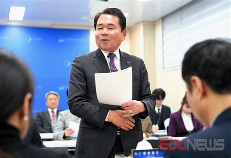 강원교육청의 농어촌유학 새해 작은 학교 희망으로 반응 뜨겁네” 에듀뉴스