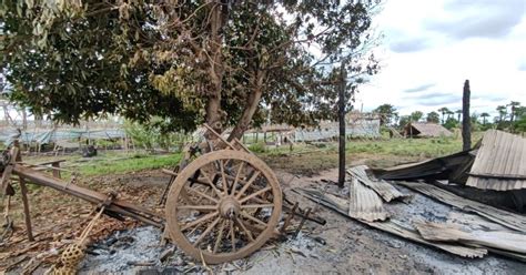 ခင်ဦးမြို့နယ်တွင်း ကျေးရွာ ၁၃ ရွာက အိမ်ခြေ ၄၀၀ နီးပါးမီးရှို့ခံရ