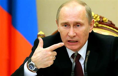 Время Президента: какие часы носит Путин?