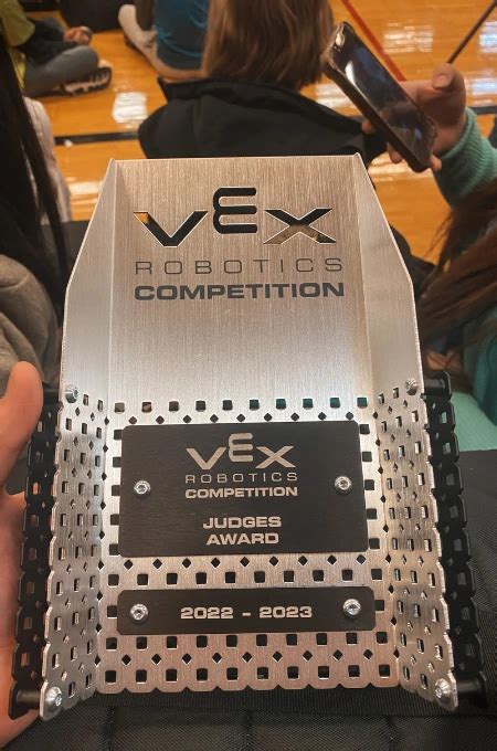 Mukilteo Robotics Club Headed To World Championship Competition