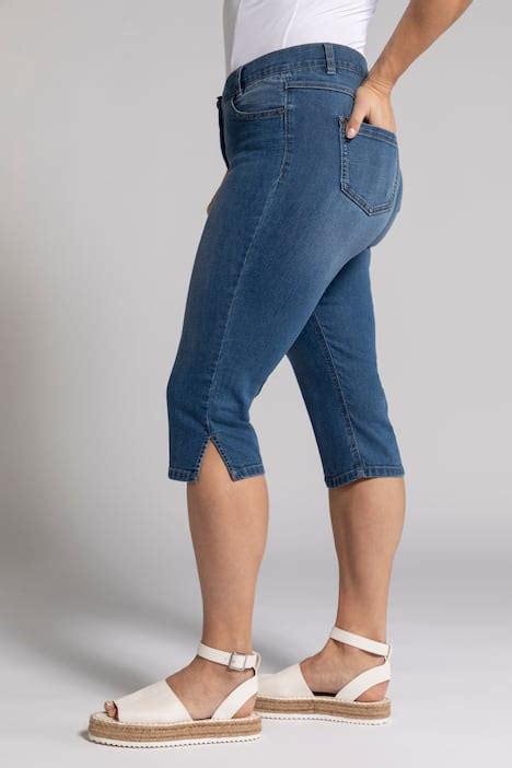 Slim Leg Sarah Fit Stretch Denim Capris Blue Denim Ulla Popken