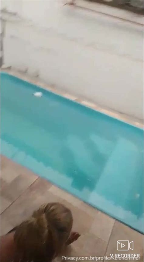 모텔에서 네 발로 섹스하는 검게 그을린 금발 걸레 Cnn Amador