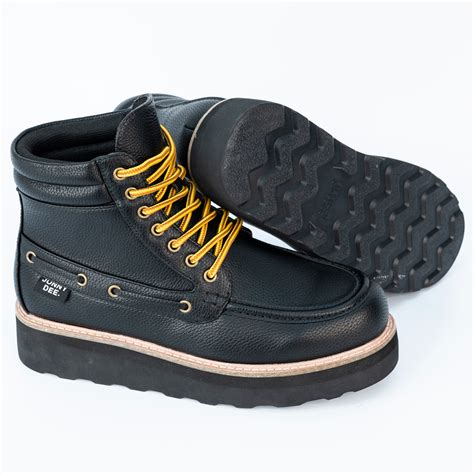 Jonathan D Jonah Sandals Californian