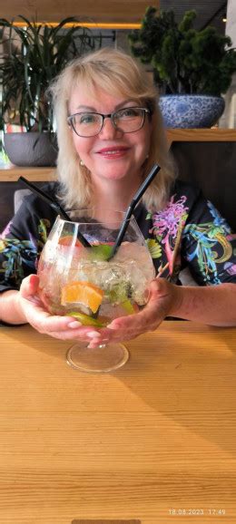 Julia From Moscow Russia Seeking For Man Rose Brides