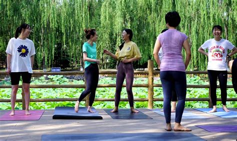 北京社区公园晨练图集 搜狐大视野 搜狐新闻