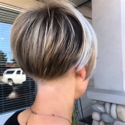 17 Cutest Short Curly Bob Haircuts For Curly Hair Artofit