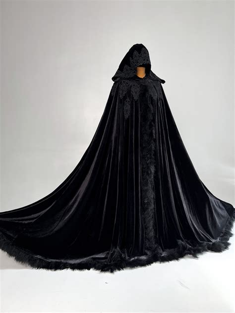 Black Halloween Cape Velvet Hooded Cloak Witch Cape Feathers Medieval