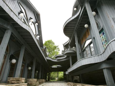 Jerry Hostetlers Instagram Twitter And Facebook On Idcrawl