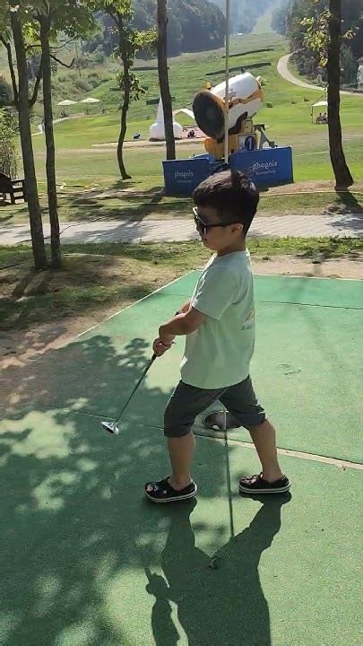 평창휘닉스파크 산책겸 골프치기 ㅎㅎ Youtube
