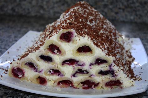 Торт горка с вишней 63 фото