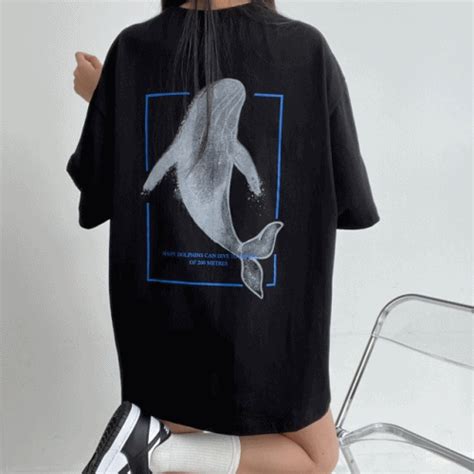 [1 1할인 남녀공용]오버핏 돌핀 백프린팅 레터링 반팔 티셔츠 에이블리