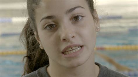Refugee To Olympian Swimmer Yusra Mardinis Incredible Journey As She