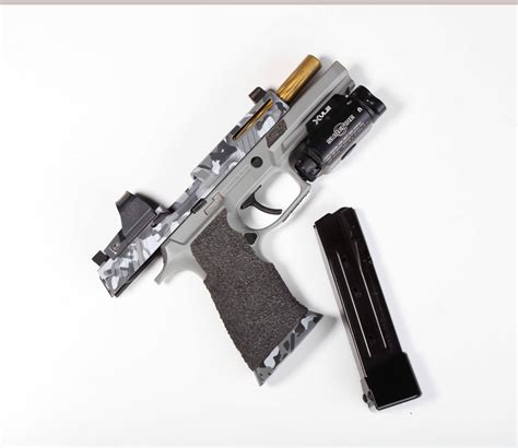 Customized Sig Sauer P320 Un12magazine