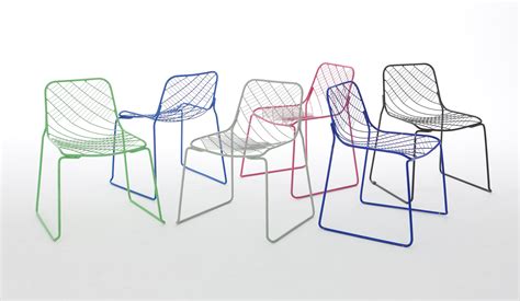 Peoples Industrial Design Office Uses Little Material For Mesh Chair