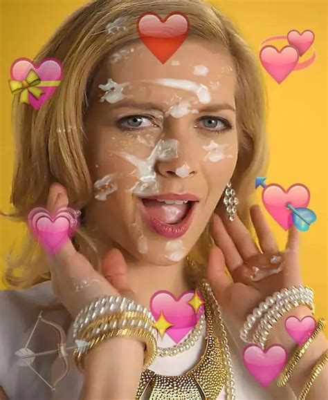 Rachel Riley Oc Scrolller