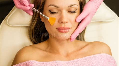 Face Peeling Procedure Stock Image Image Of Applying 284323327