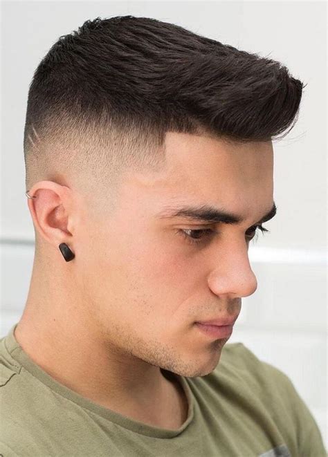 Pin De Eduard Arias Em Héroes Corte De Cabelo Masculino Cabelo