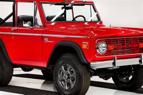 1975 Ford Bronco Volo Museum