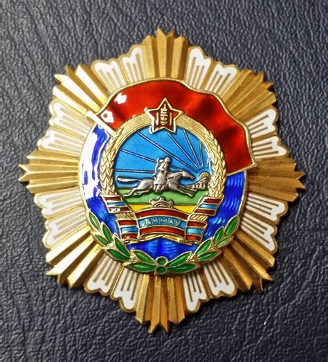 Одон Тэмдэг Медаль Ромбо Odon Temdeg Medal Rombo Хаан Зоос ХХК Хөдөлмөрийн Гавьяаны Улаан