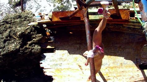 Face Down Gay Outdoor Hunk Porn Xhamster