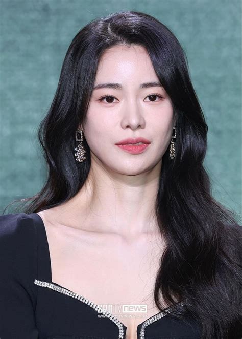 Pin En Female Beauté Celebridades Chicas Corea