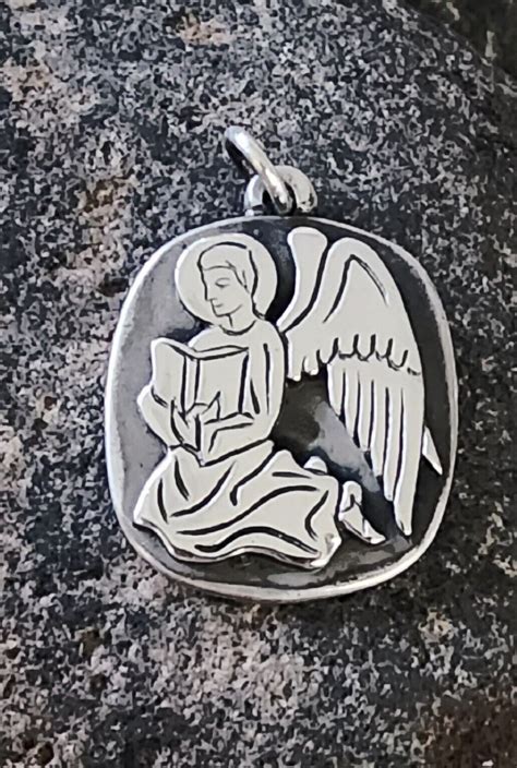Rare Retired James Avery Kneeling Angel Pendant Vtg Gem