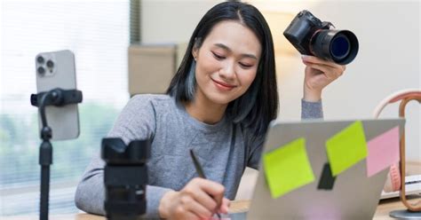 7 Cara Efektif Membuat Script Video Untuk Semua Jenis Konten Seefluencer