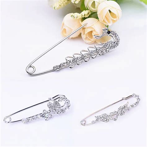 인기 있는 한국 크리스탈 라인석 나비 브로치 히잡 핀 남자 여자 정장 스카프 꽃 브로치 핀 쥬얼리 액세서리 선물pins For Menbrooch