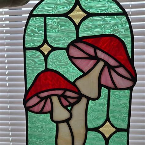 Stained Glass Patterns Flower Diy Crafts Glass Suncatcher Pattern