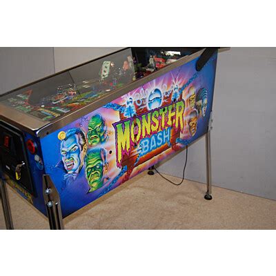 Flipper Monster Bash