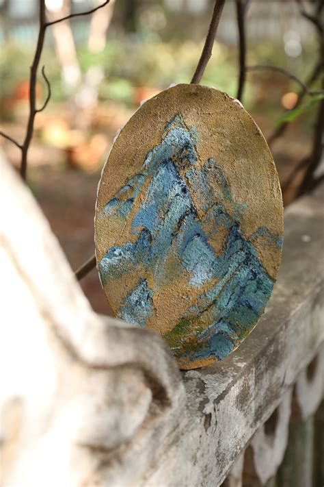 云南大学昌新国际艺术学院工会“春日之花”石英砂肌理画活动报道 云南大学昌新国际艺术学院