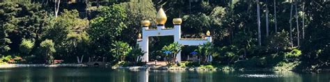 Lake Shrine Malibu Wedding Self Realization Fellowship Lake Shrine